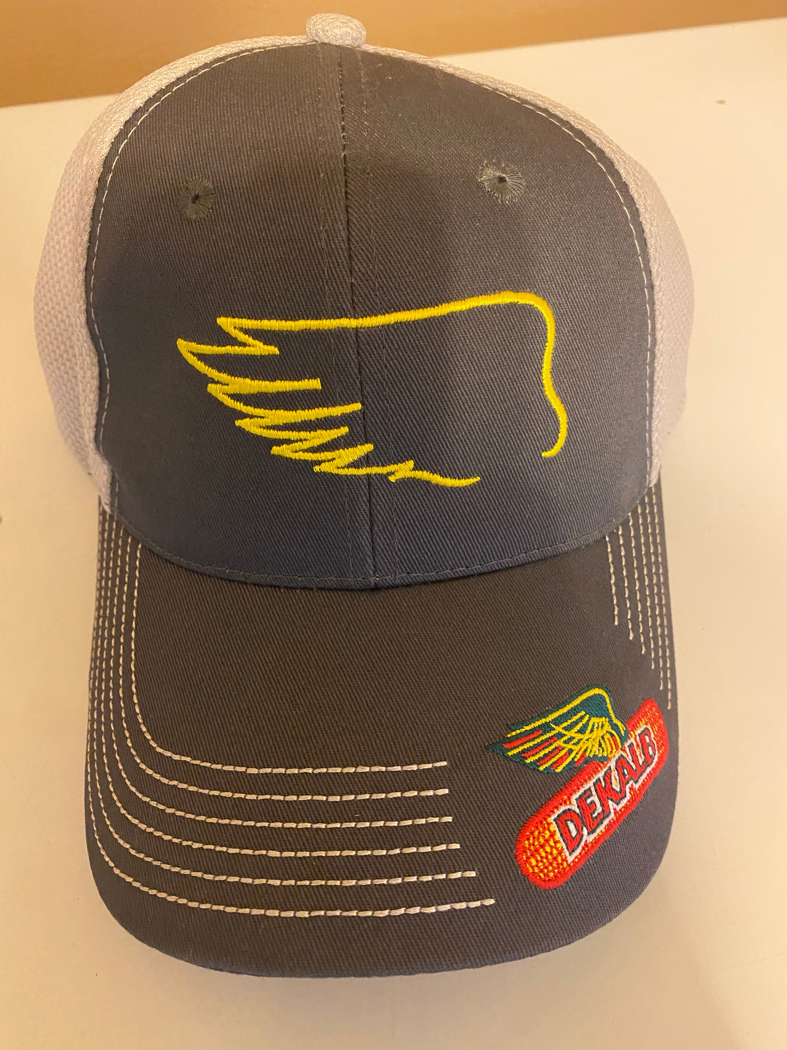Dekalb Hat – ModelFarmToys.com